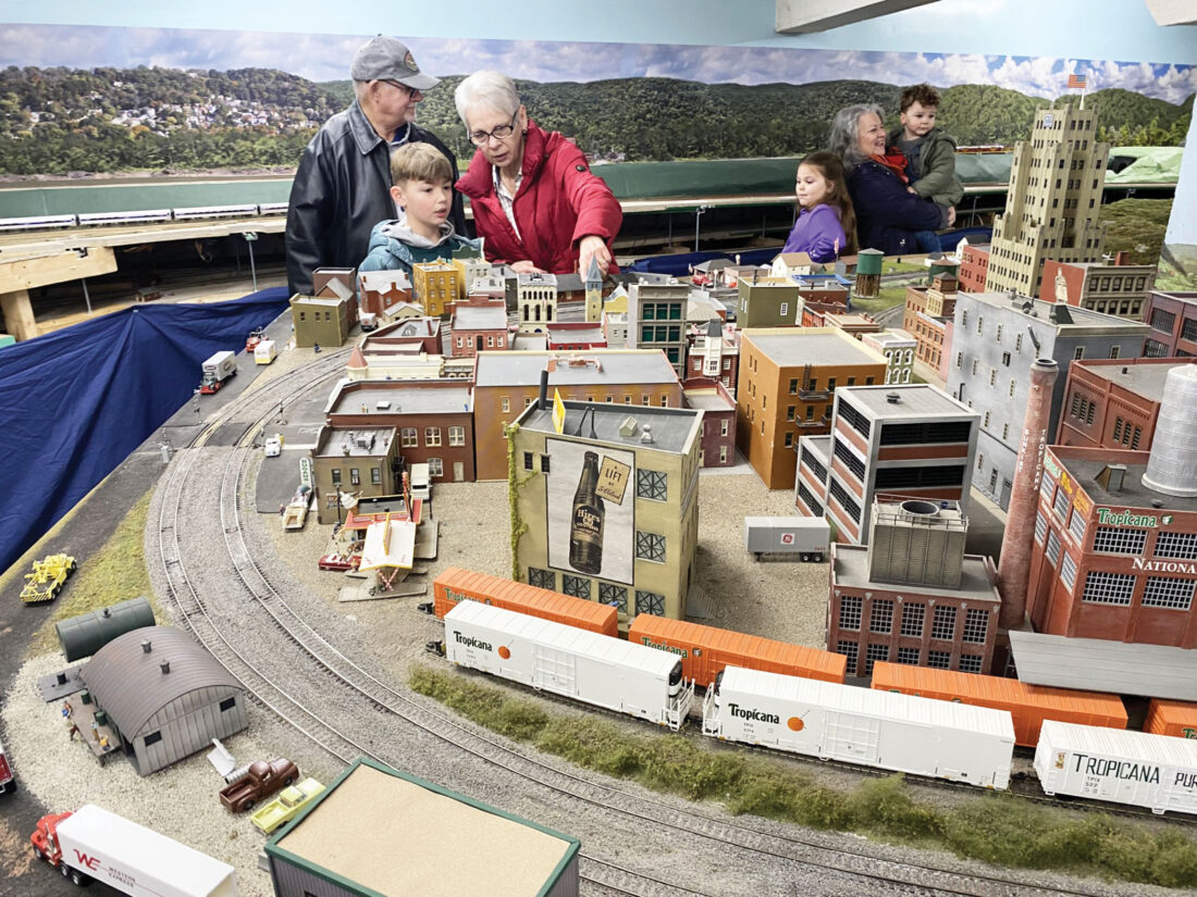 Locomotive commemoration: MOV Model Railroad Club hosts Louie Creel ...